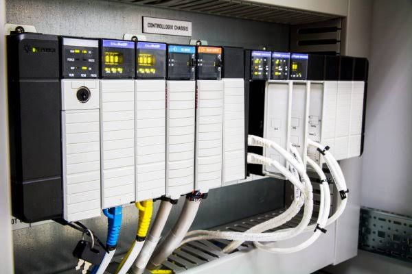 How PLC Architecture Affects Industrial Maintenance & Uptime – Ubest ...